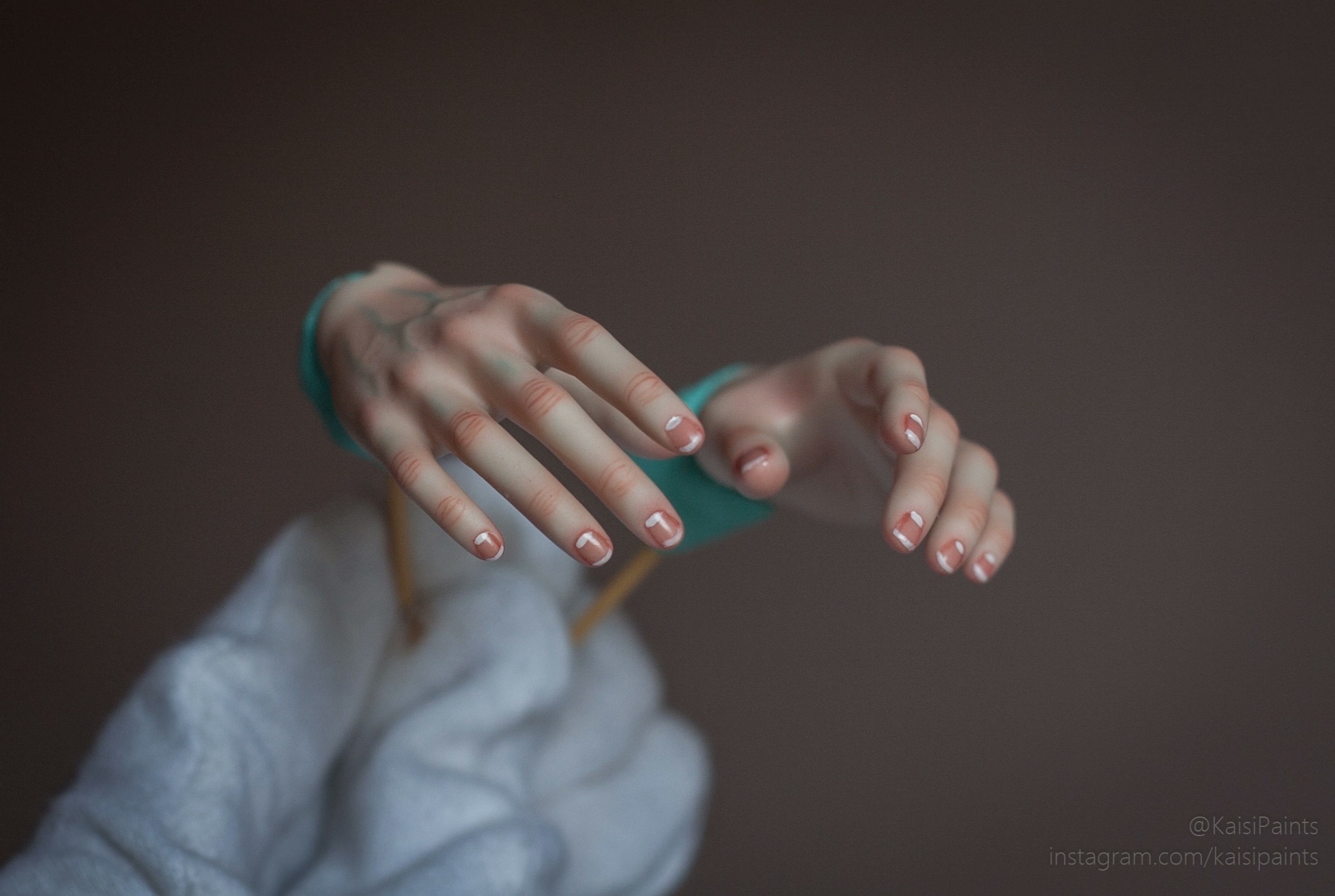 Hands blushing - KaisiPaints | Boosty