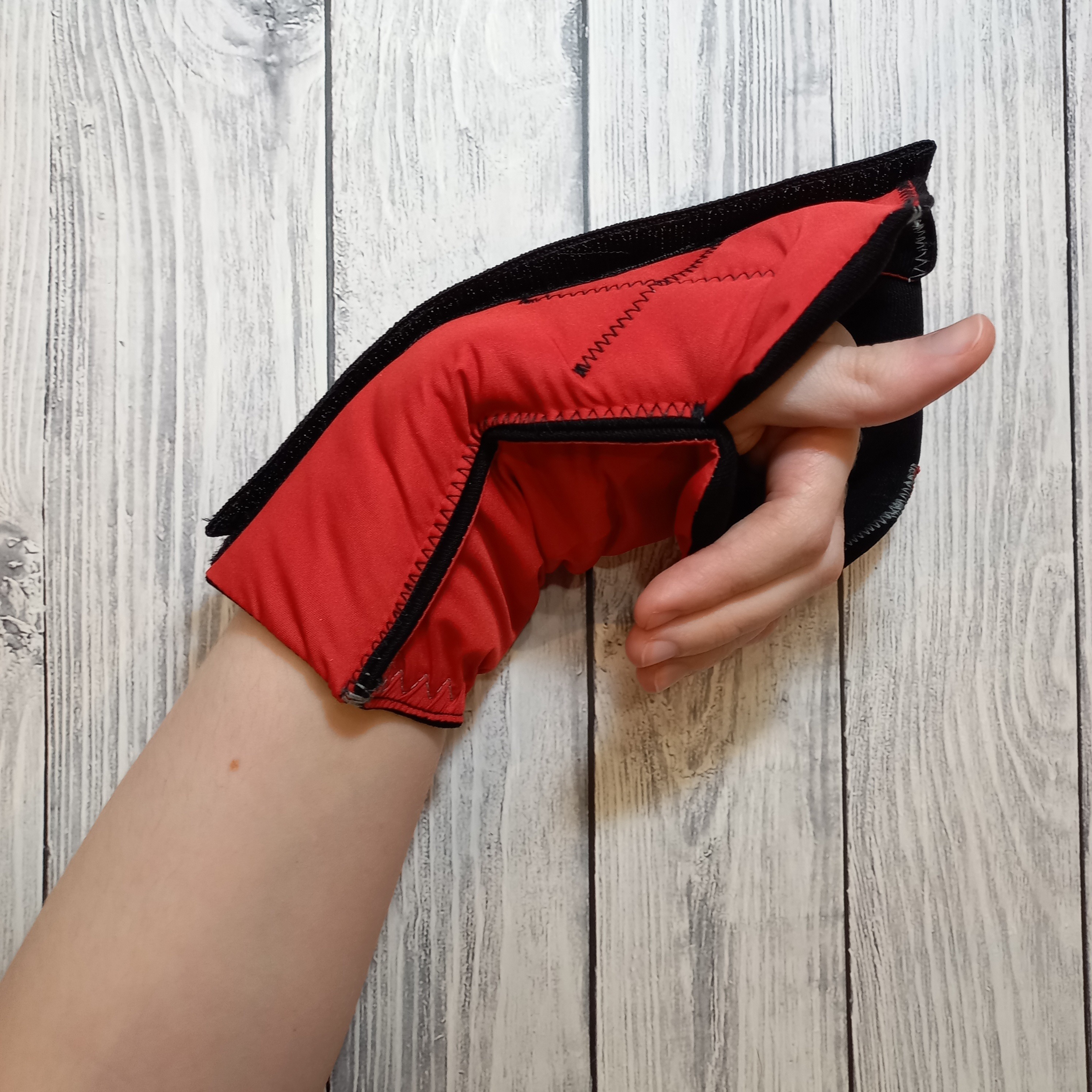Soft waterproof gloves against biting and beating - OlisavaKidsCare (EN ...