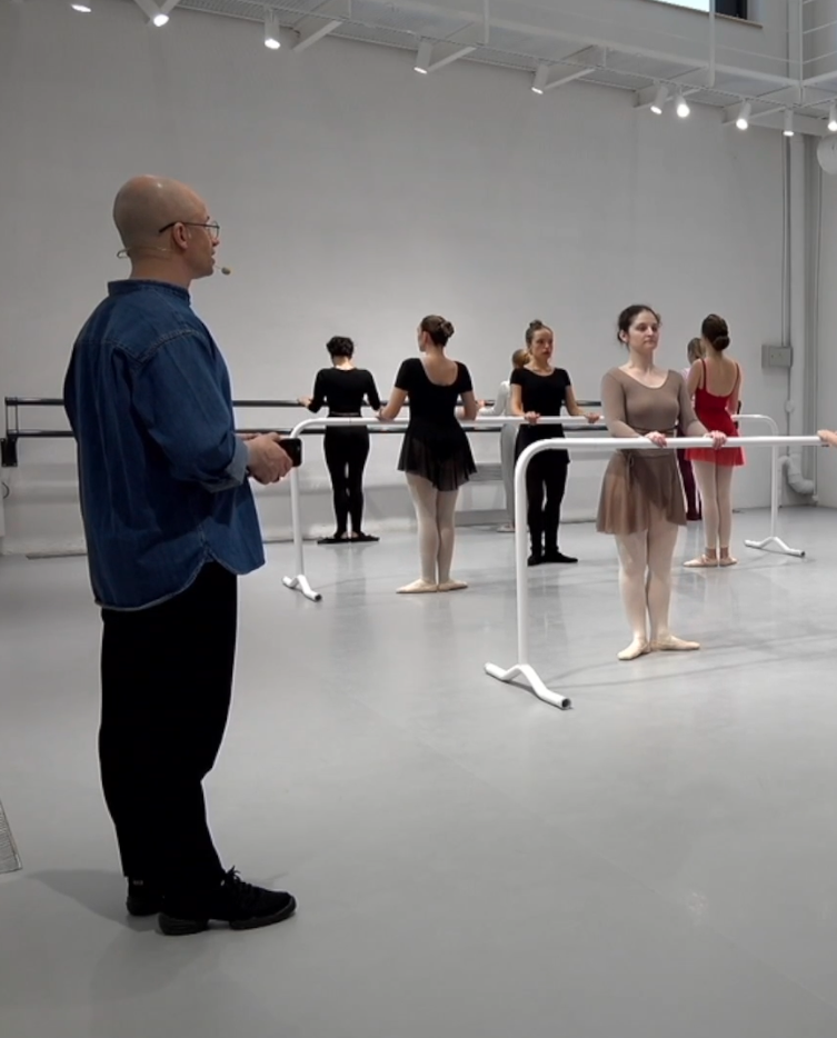 Relevé lent. Первый класс - Smart Ballet | Boosty