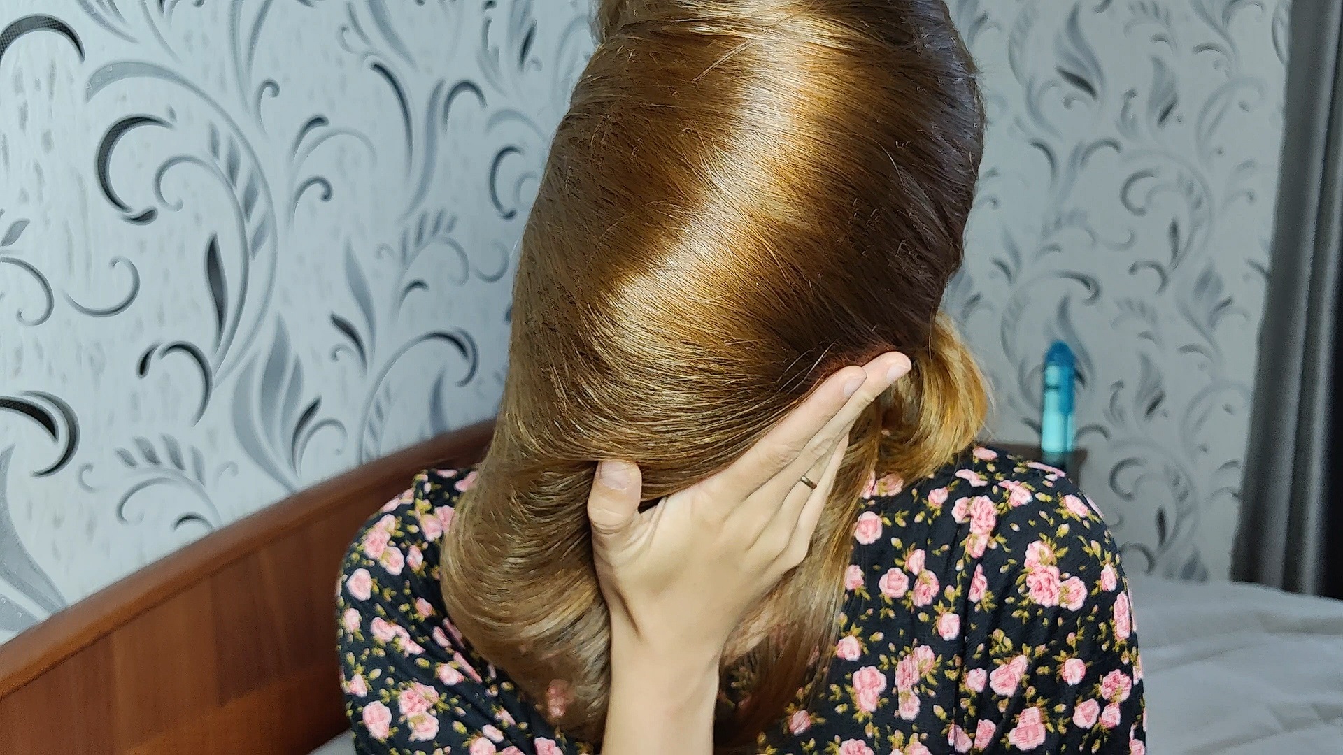 Screenshots from the video (10) - Hair Wrap around the face 😌 I just ...