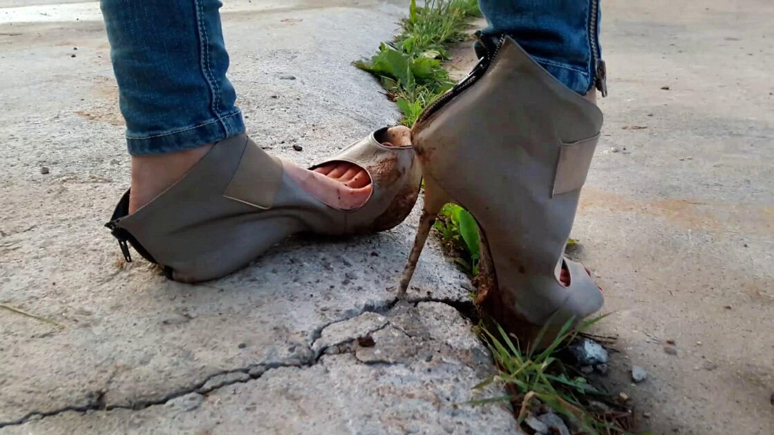 Full destruction high heels, expensive high heels ruined, ripping on ...