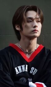 Lee August - exclusive content on Boosty